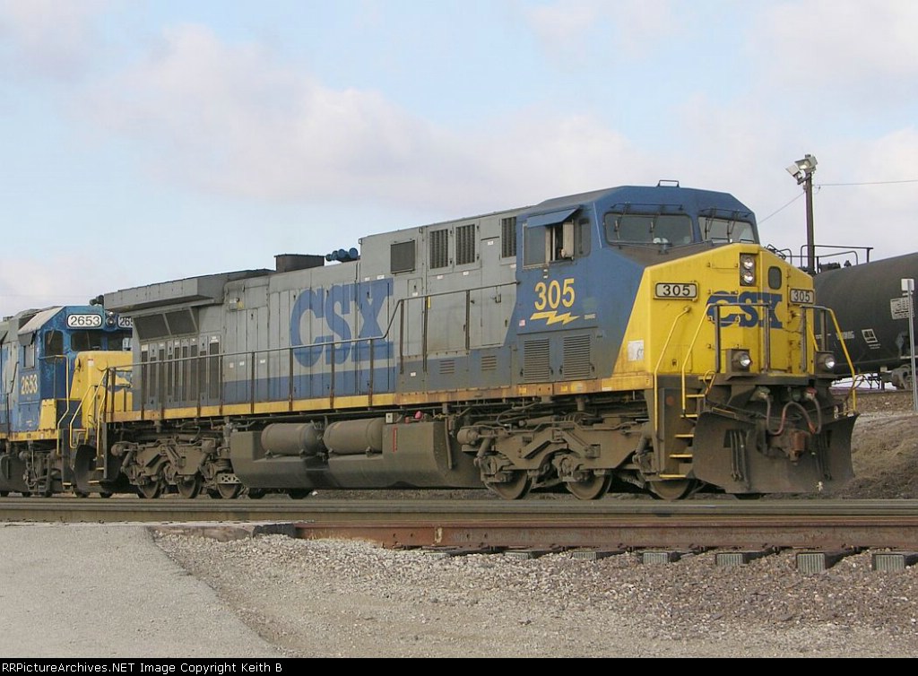 CSX 305